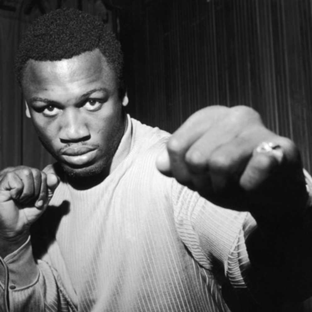 SwashVillage | Biografía de Joe Frazier